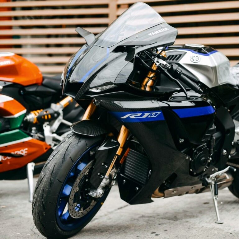 Rizoma Stealth Mirrors - BLACK - BSS021B - Yamaha R1 / R1M 2020-2024 ...